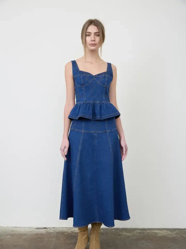 MOON RIVER Sleeveless Top – Alberta Boot