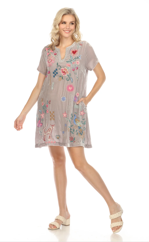 JOHNNY WAS Velvet V-Neck Shift Dress – Alberta Boot